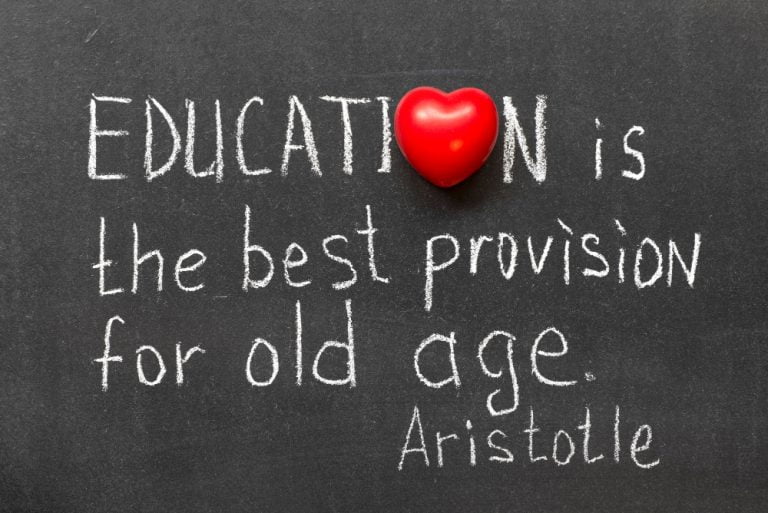 20 Creative Classroom Chalkboard Ideas: Engaging Tips & Tricks for ...