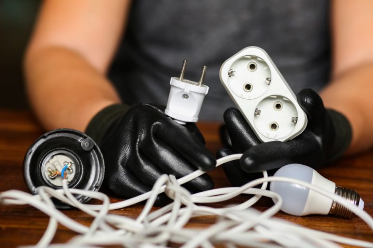 How to Make a Pendant Light Into a Plug in